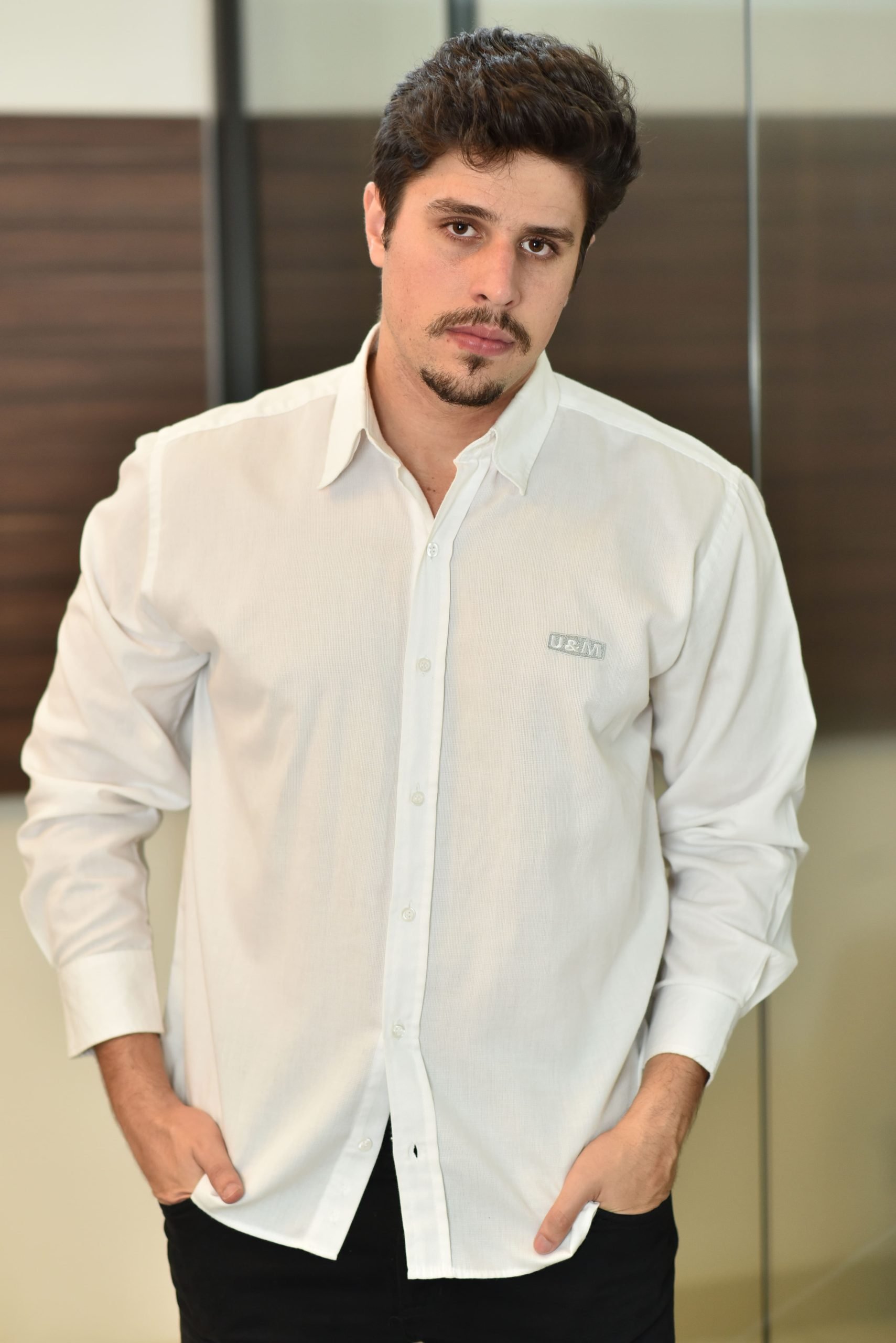 Uniforme para professores: modelos e como escolher - Serfer